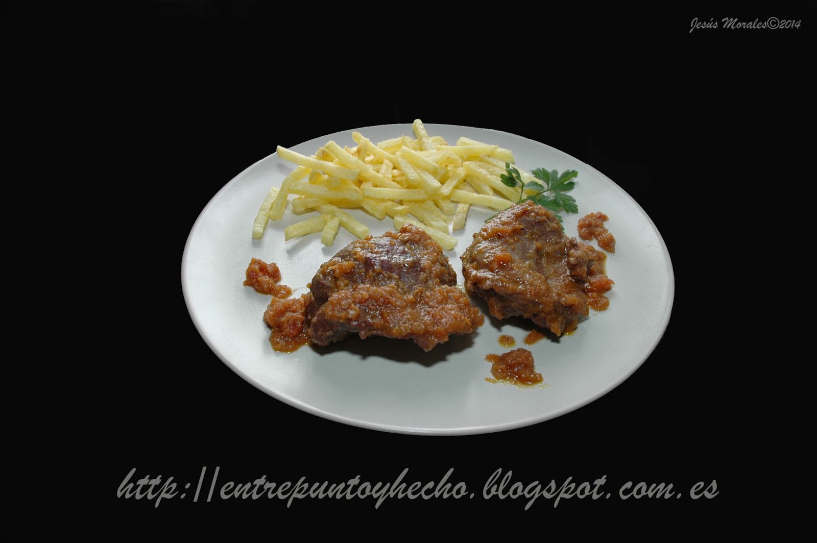 Entre punto y hecho: CARRILLADA