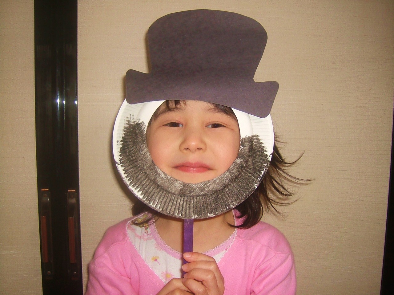 Easy President's Day Paper Plate Mask Craft | Preschool Crafts for Kids