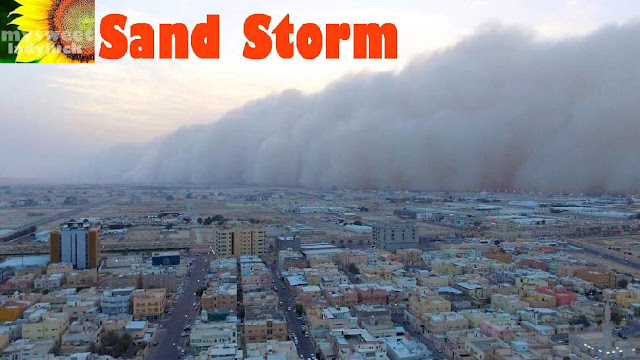 Ngeri Arab Saudi Dilanda Badai Debu