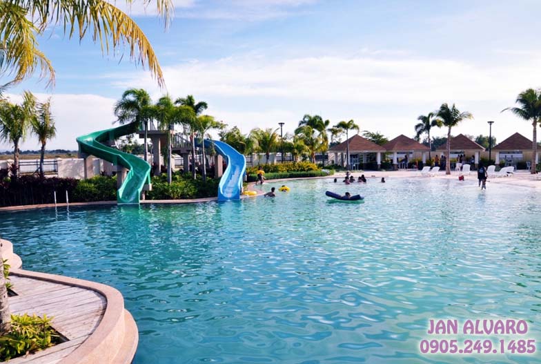 Antel Grand Village and Sun Valley Estates: Antel Grand Village