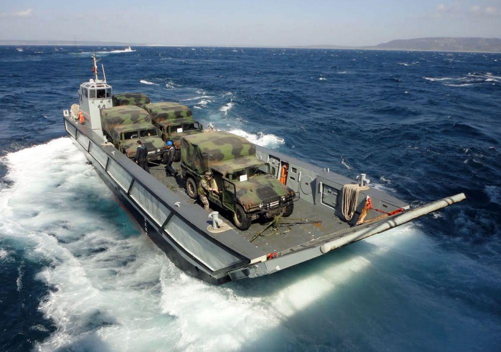 SNAFU!: Australia's experience with the LCM-1E is a warning about ...