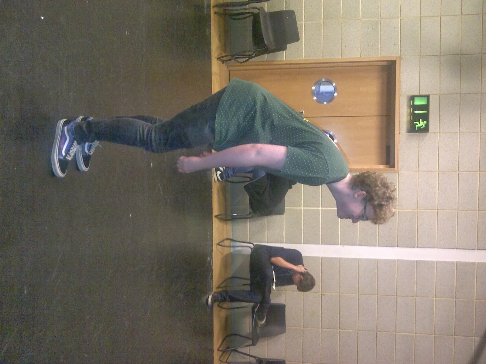 Kate Ovenden's Theatre Workshop Blog: Gestus and Bertolt Brecht Research