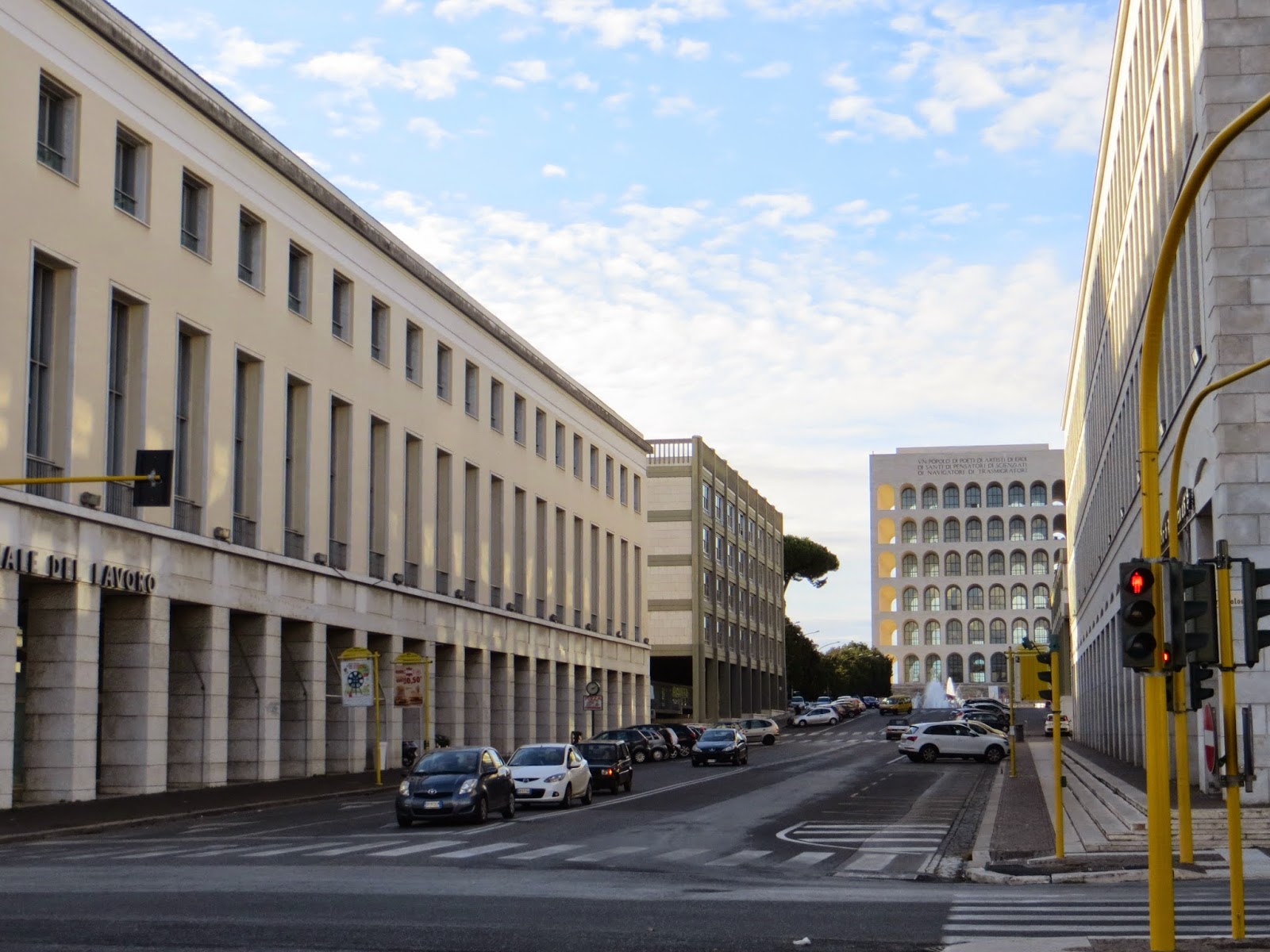 Reportage On Way: Quartiere EUR - Roma Capitale