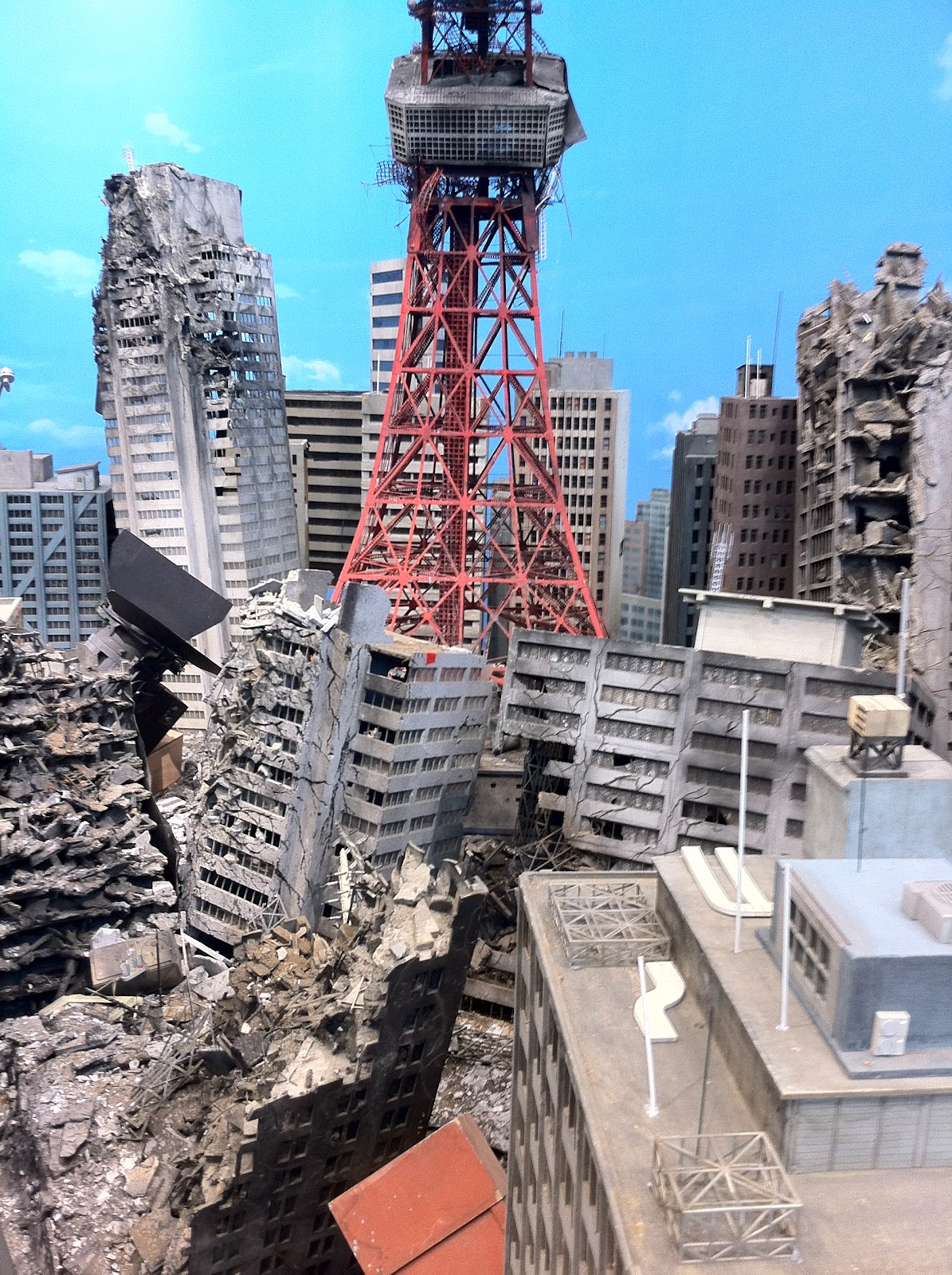 Subtokyo Vlog: Tokyo Destroyed Again!? Tokusatsu Mini City 115 Subtokyo