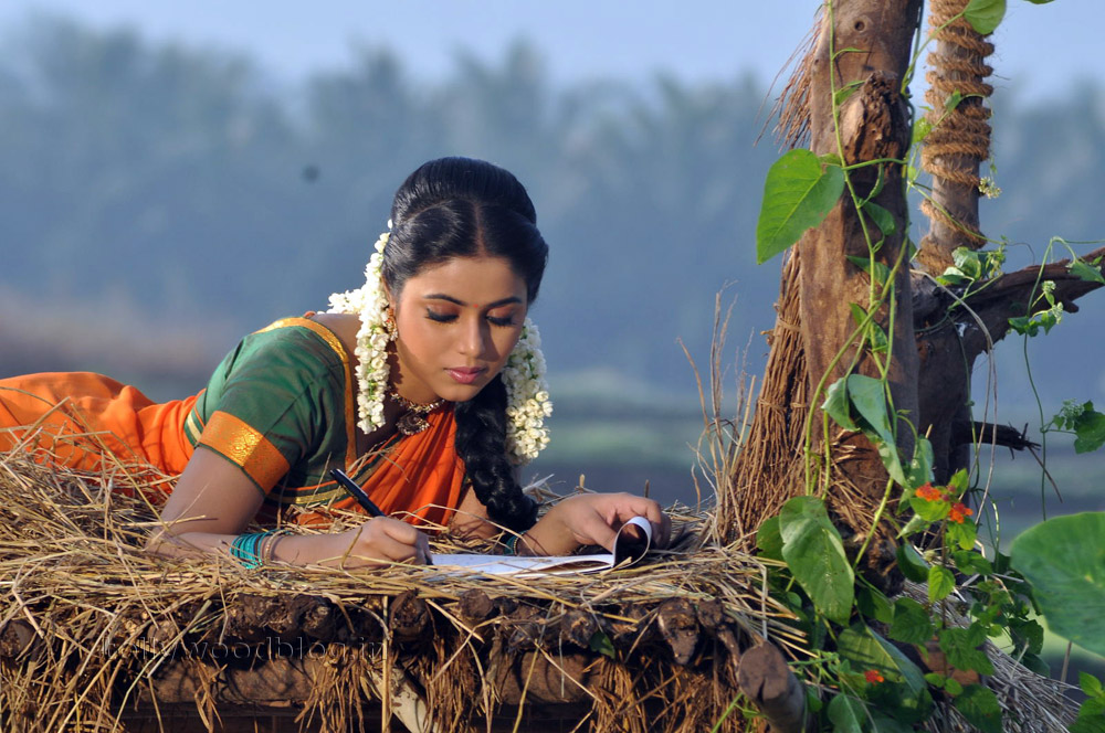 Telugulo Naku Nachani Padam Prema Movie Photos Gallery