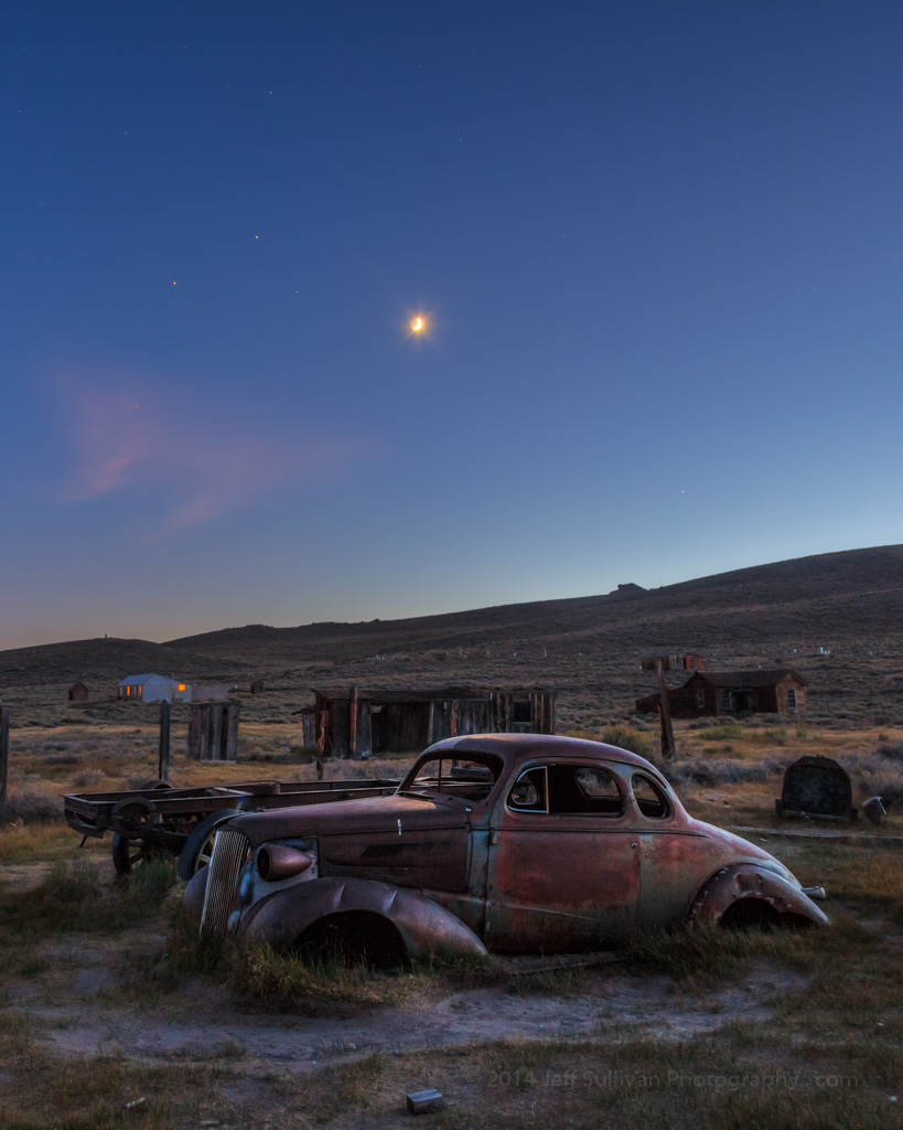 Jeff Sullivan Photography: Mars, Saturn and Moon Conjunction Over Bodie ...