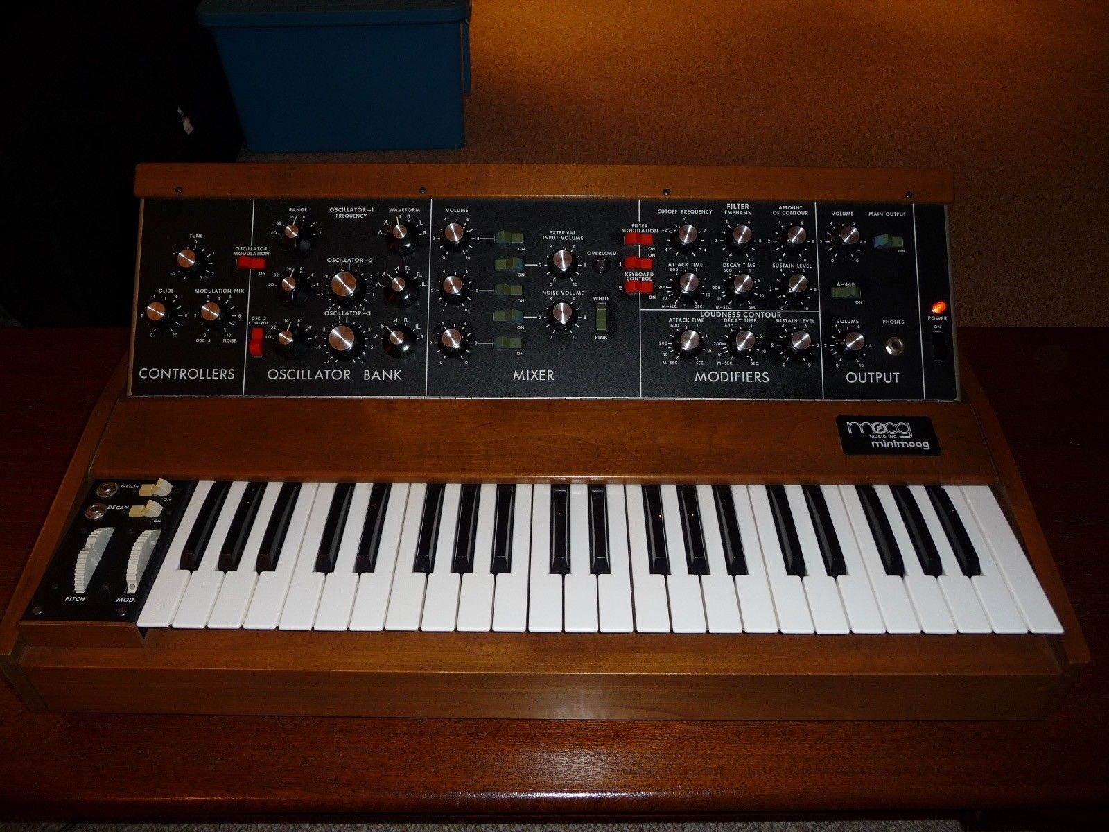 MATRIXSYNTH: Vintage Moog Minimoog D Keyboard Synthesizer w/ Case