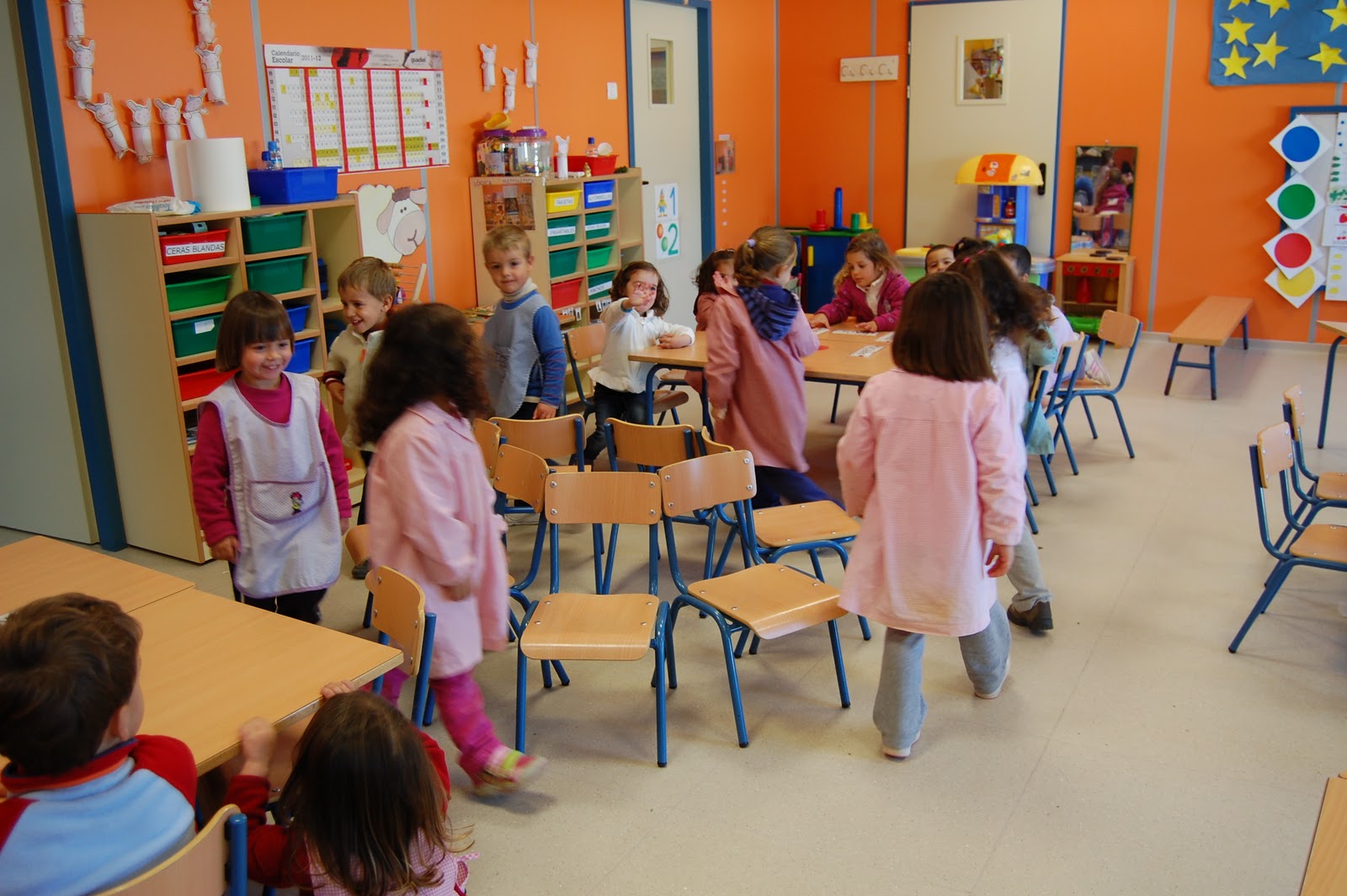 AULA INFANTIL : Los juegos y los juguetes