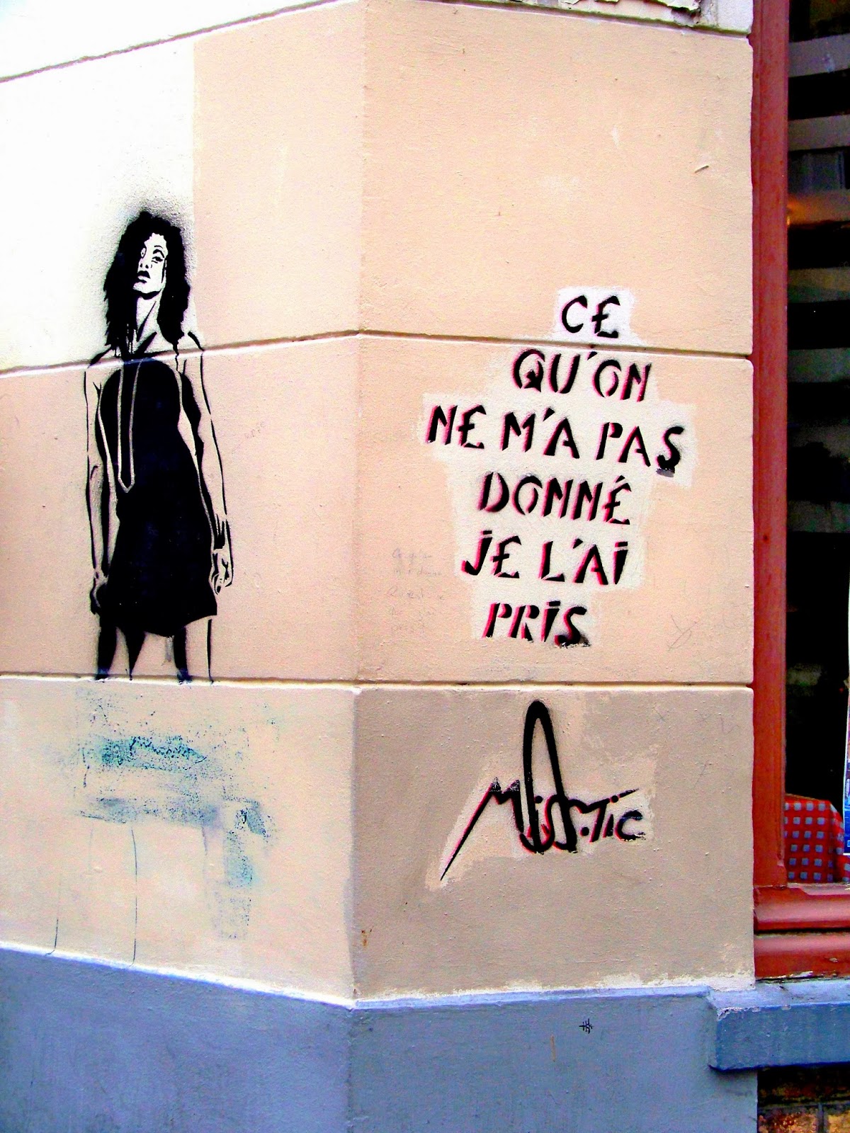 Miss Tic Street Art Paris | The writings on the street walls