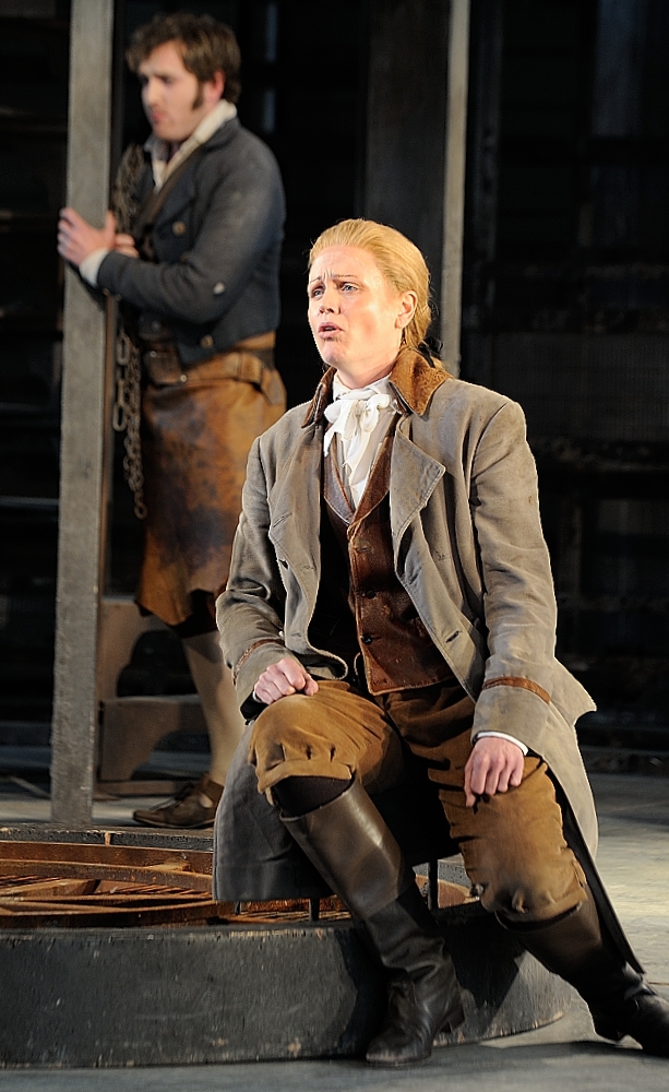 Planet Hugill: The art is in putting people together - artistic ...