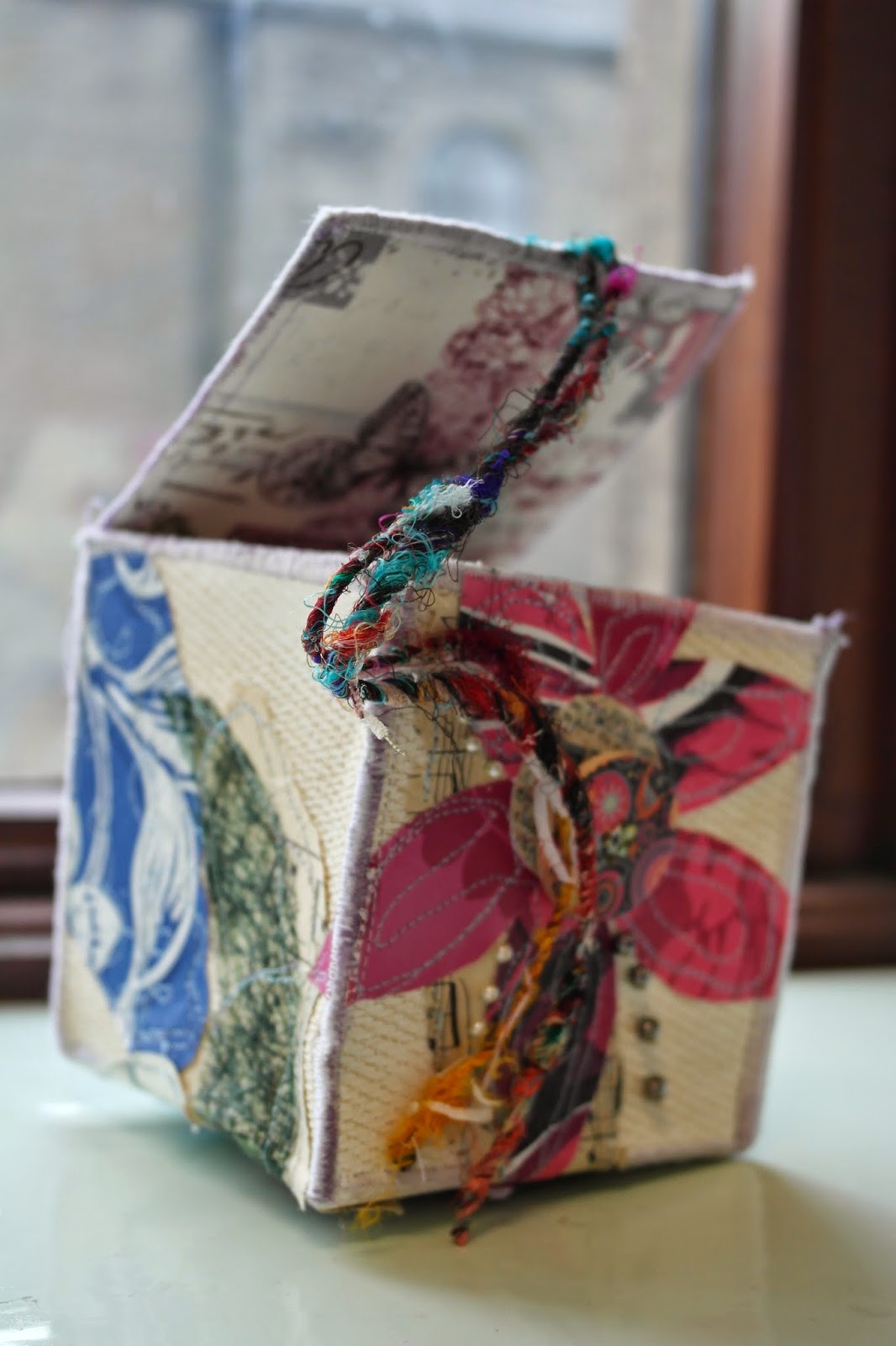 H-anne-Made: Collage Boxes workshop