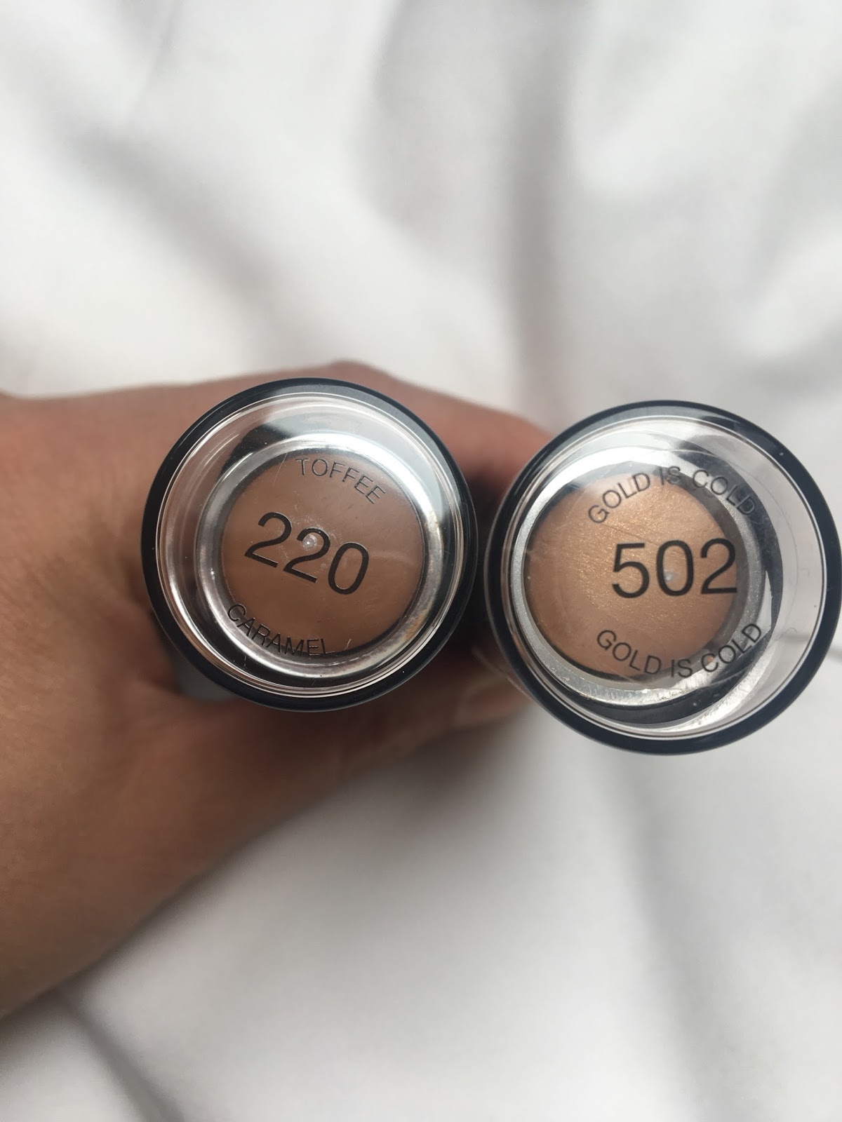 Review: L'Oréal Infallible Shaping Stick Foundation & L'Oréal ...