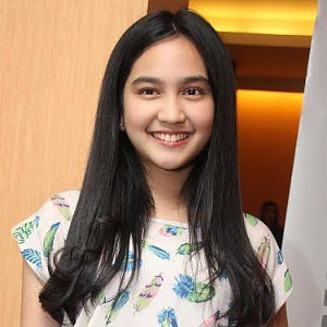 Profil Biodata Rachel Amanda | Foto Rachel Amanda