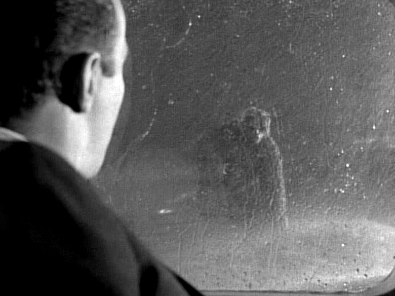 13: THE TWILIGHT ZONE / Nightmare At 20,000 Feet - 1963