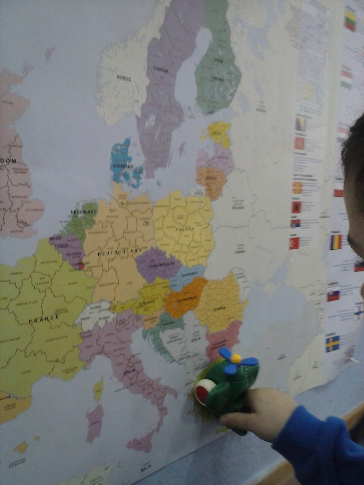 Οι Μικροί Επιστήμονες στο Νηπιαγωγείο...: Teachers4Europe