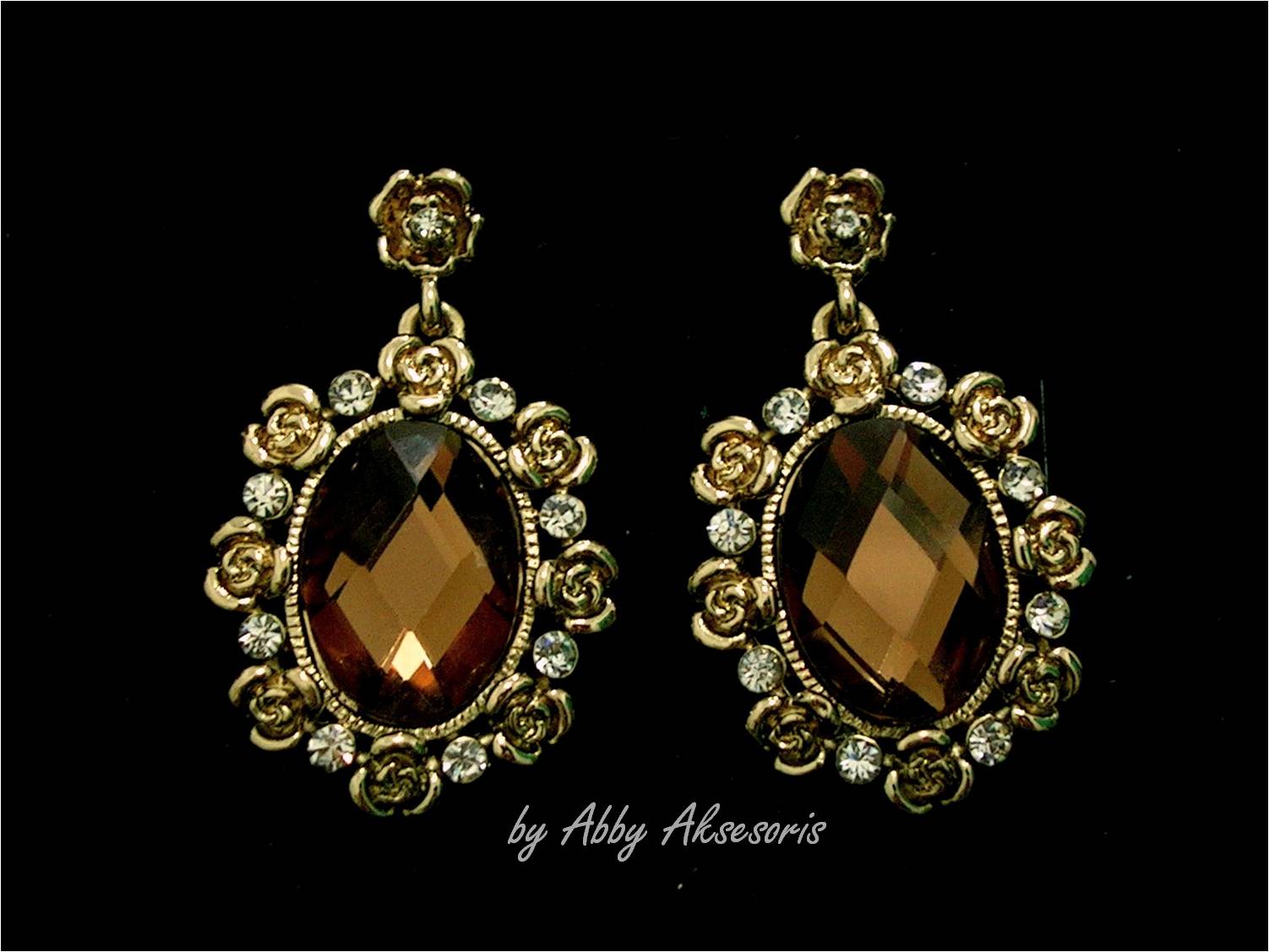 AbbyAksesorisWedding.com: Koleksi Anting-Anting Cantik dari ...