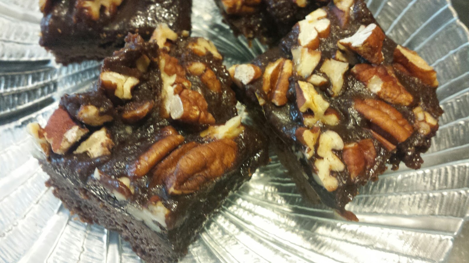 Judy's Gross Eats: TWD: Salted Chocolate-Caramel Bars