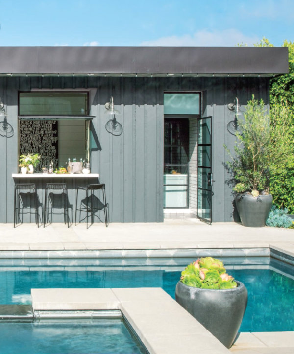 ciao! newport beach: one gorgeous pool house