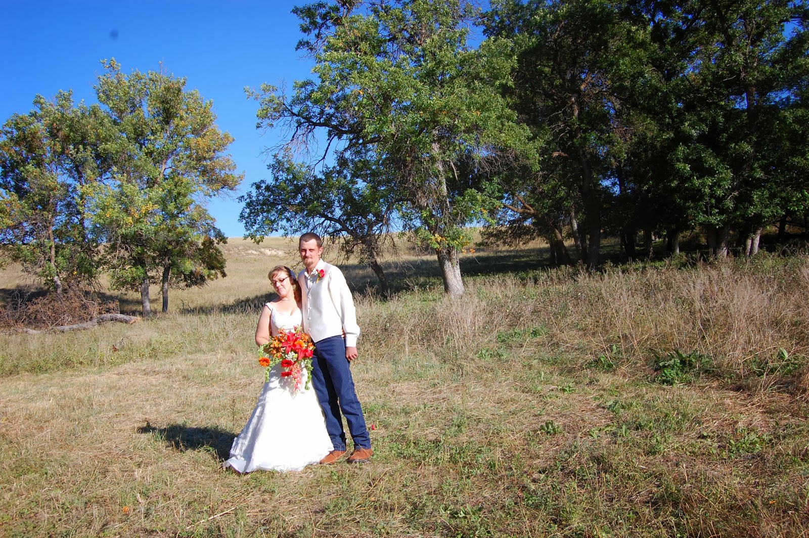 Nana Porcupine: Our first "COW PASTURE" wedding