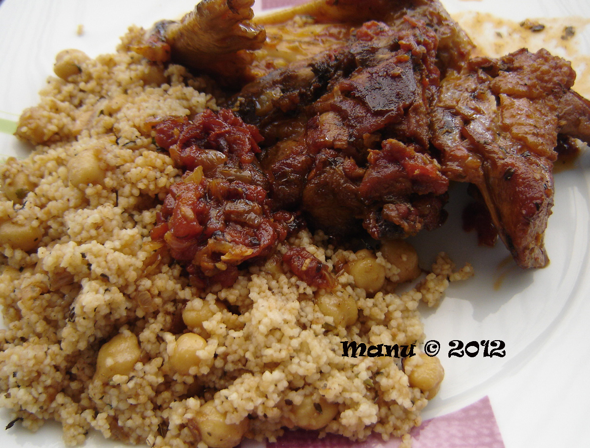 Cuscús con garbanzos y pollo