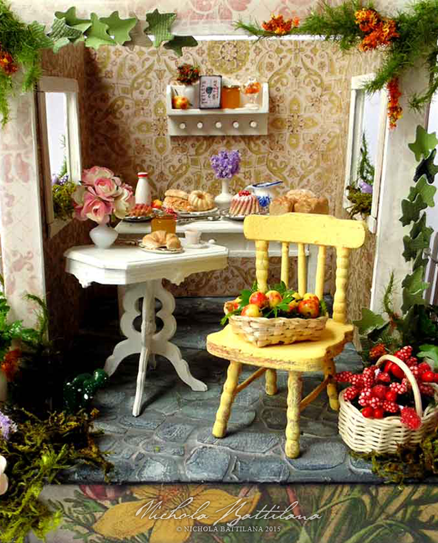 Pixie Hill: Miniature Floral Tea Cottage