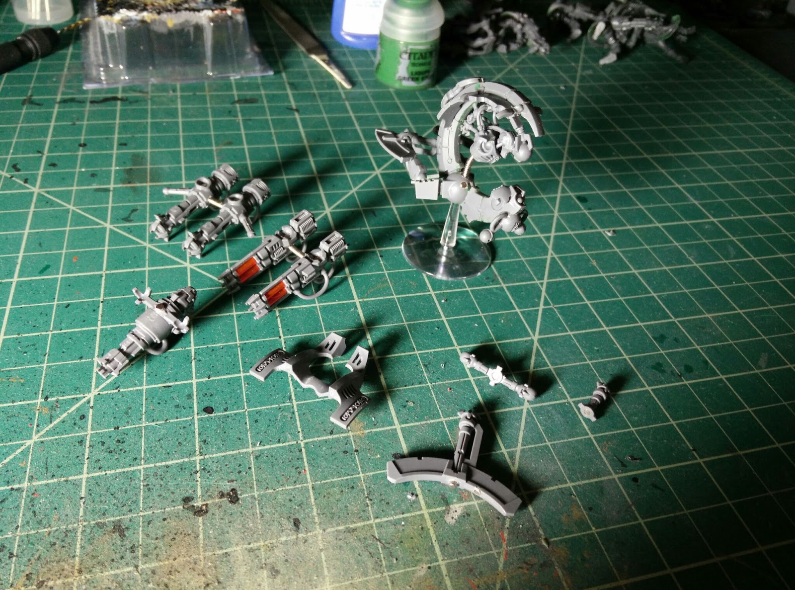 Necron Army Work in Progress pics: Tomb Blade Conversion and Magnetization