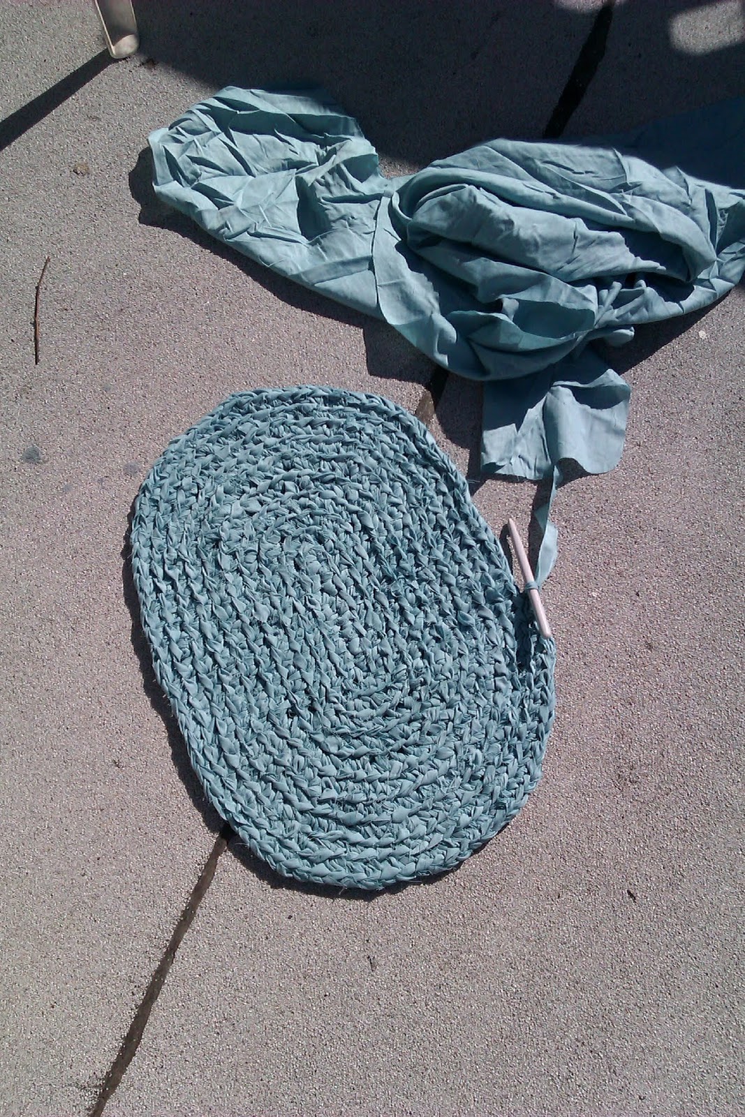 Crocheted Oval Rag Rug | Ronnie Lodgee