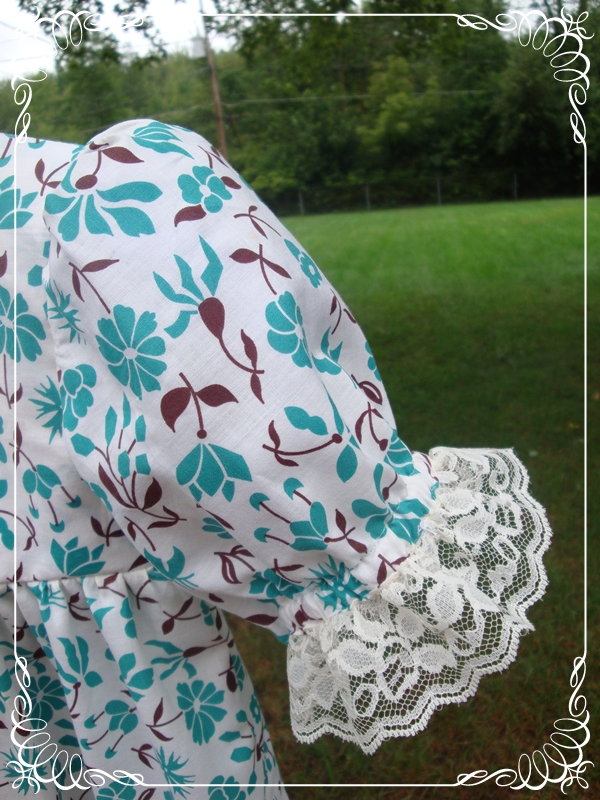 Craftily Yours: The Junebug Dress