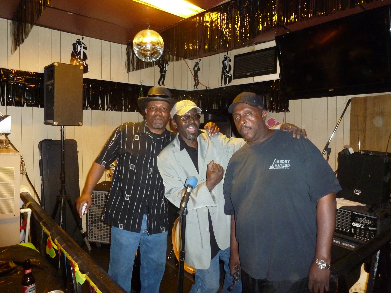 Juke Joint Blues & Soul: CHICAGO WEST SIDE CLUBS