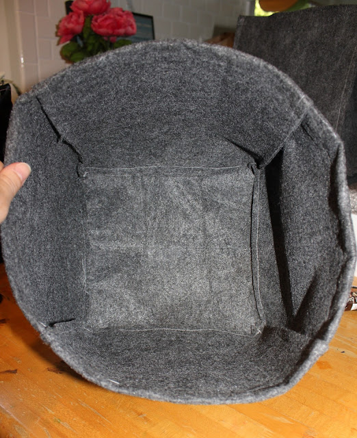 PeaHen Pad: DIY Grey Felt storage bins