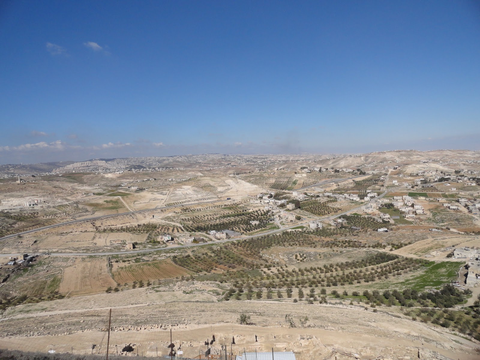 Trekking Student: Judean Countryside