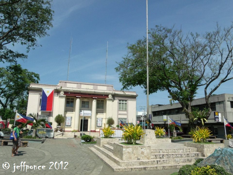 Bisayang Manlalakbay around the Philippines: Photo Session Outside the ...