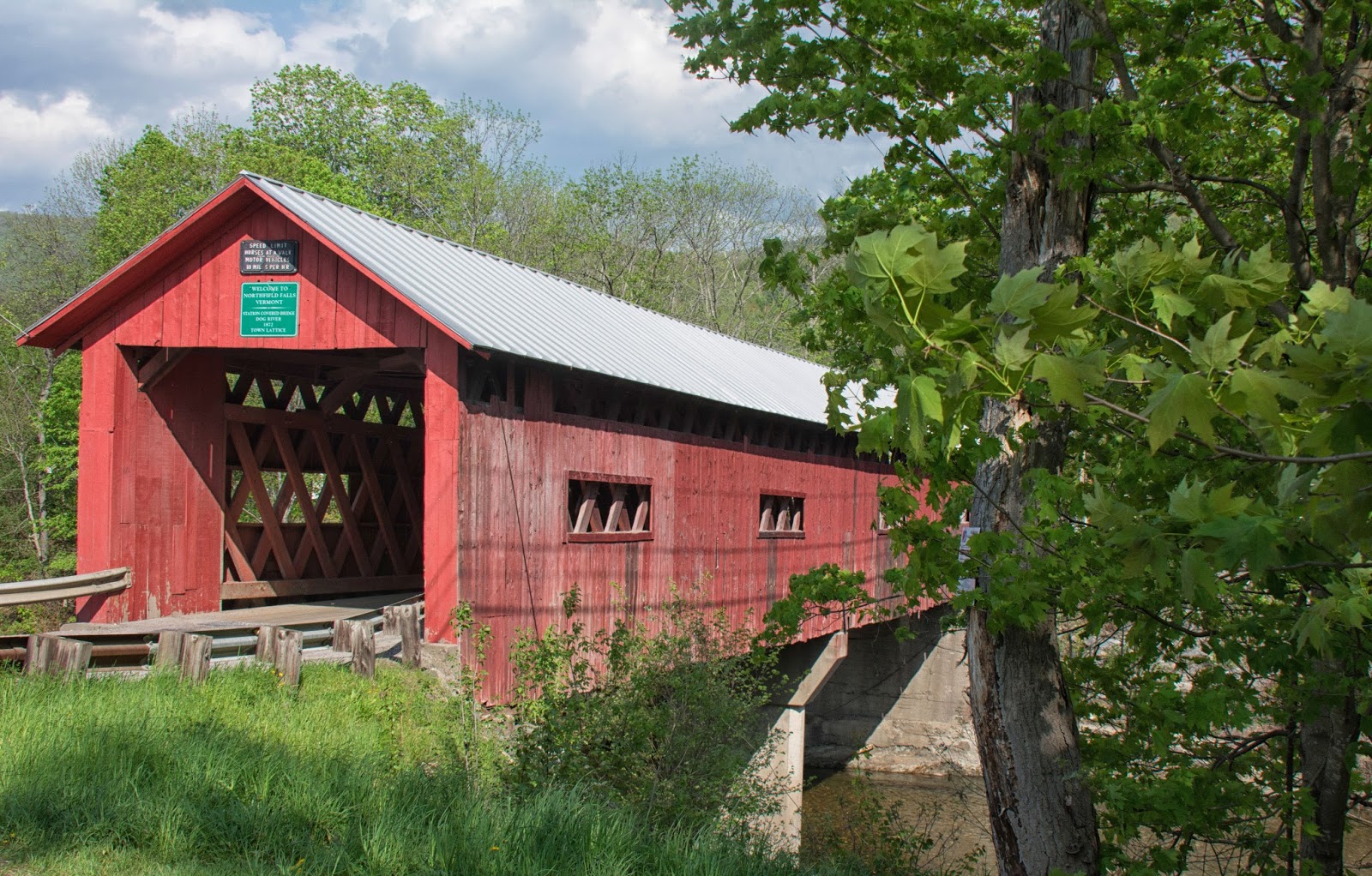 Carol's View Of New England: The Covered Bridges of Northfield Vermont