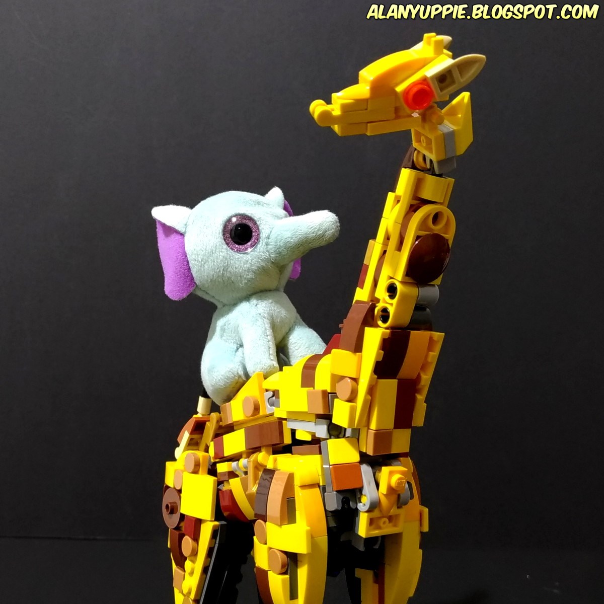 Alanyuppie's LEGO Transformers: LEGO Transformer Giraffe (updated with ...