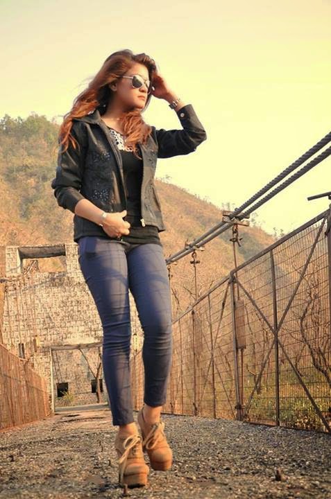 Splitsvilla Model Priyanka Chandel Sexy Wallpapers & Biography ...