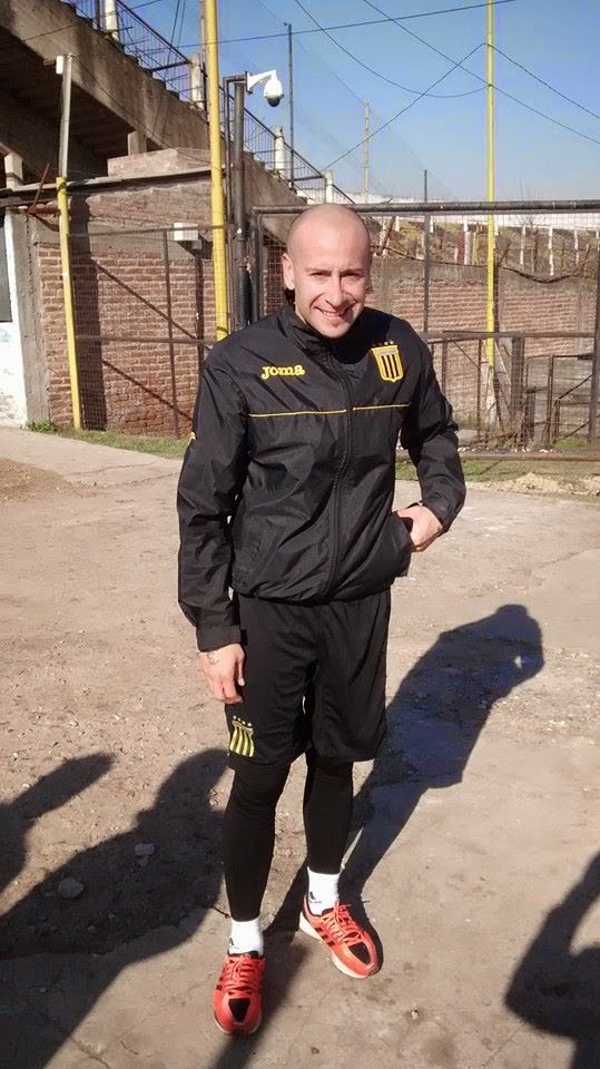 ALMIRANTE BROWN - El Diario Miraso Web.l: ROMÁN DIAZ : ''ESTOY PARA JUGAR''