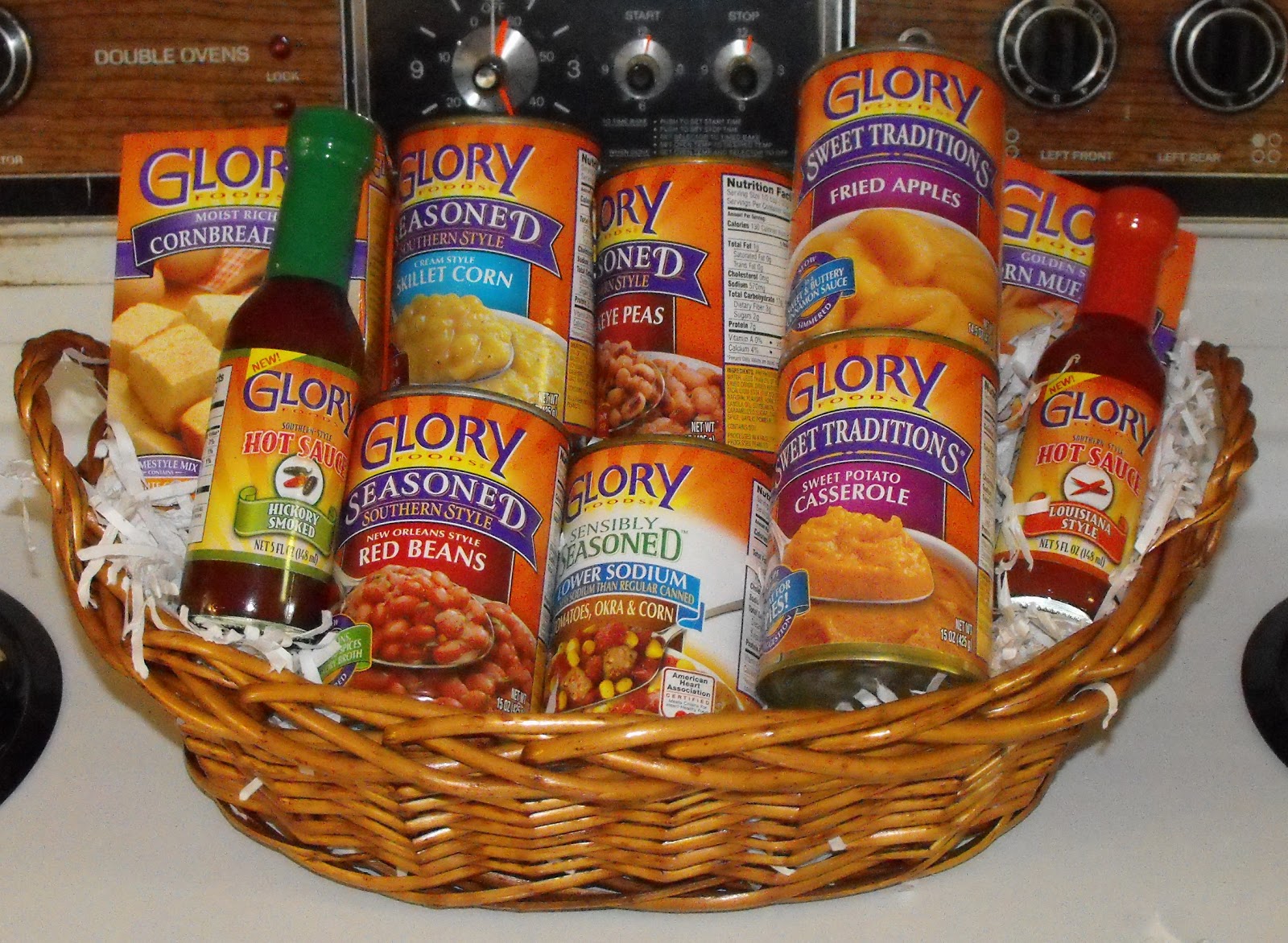 Secrets of a Southern Kitchen: Glory Foods--Southern Taste with a ...