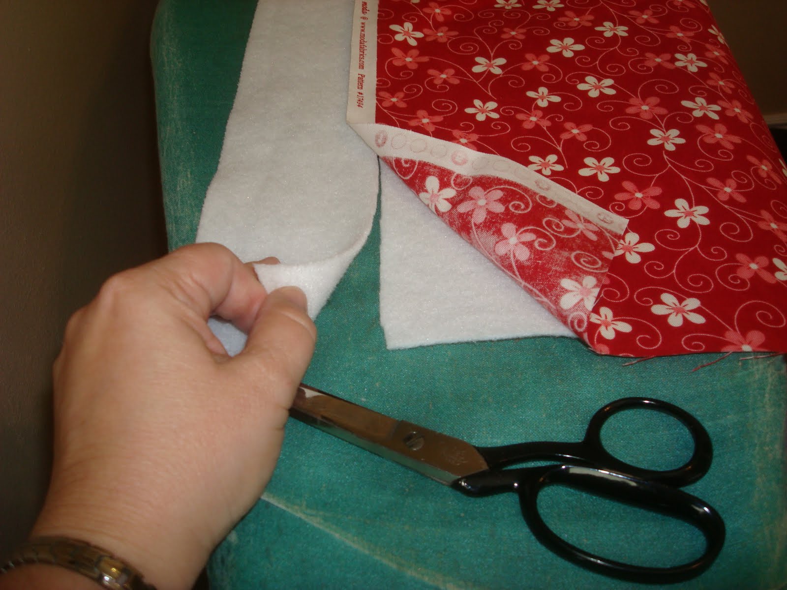 Because I say sew ;) : Tutorial for cutting mat tote