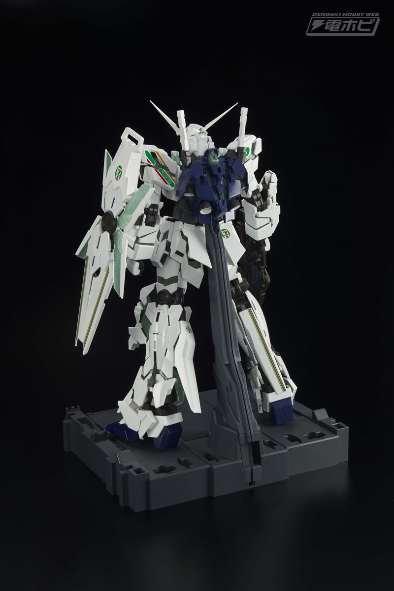 GUNDAM GUY: 7-Eleven Exclusive: PG 1/60 Unicorn Gundam 7-Eleven Color ...