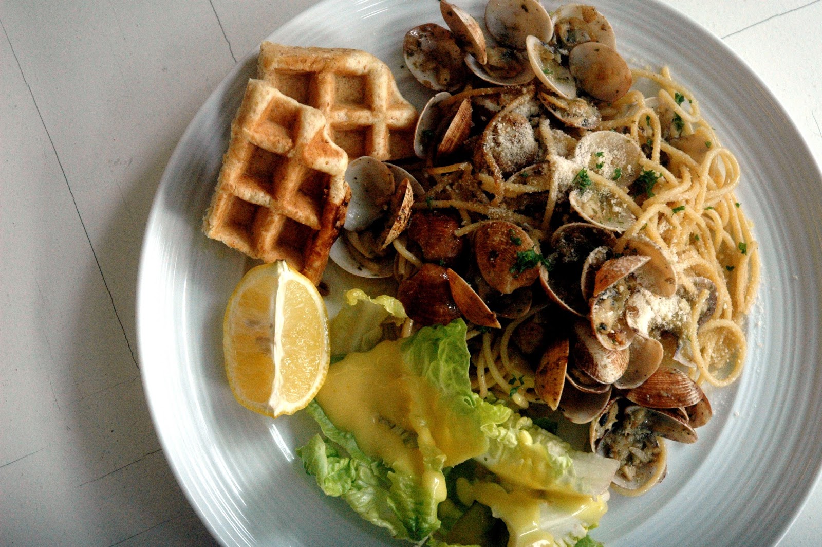 DUDE FOR FOOD: Classic European Waffles at Pegi Waffles