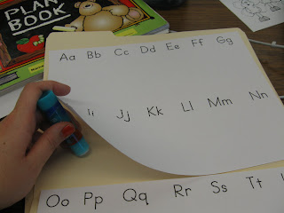 What the Teacher Wants!: Making Words Folder