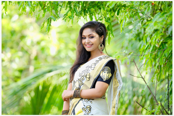 Shritha Sivadas in Kerala Saree - South Indian Actress