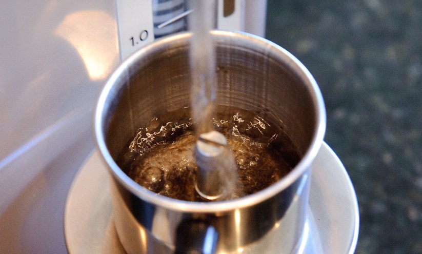 A COMPLETE GUIDE TO BREWING COFFEE USING VIETNAMESE COFFEE DRIP ...