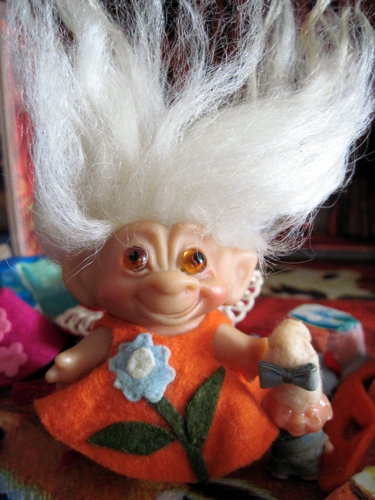 Tracy's Toys (and Some Other Stuff): Troll House and Family