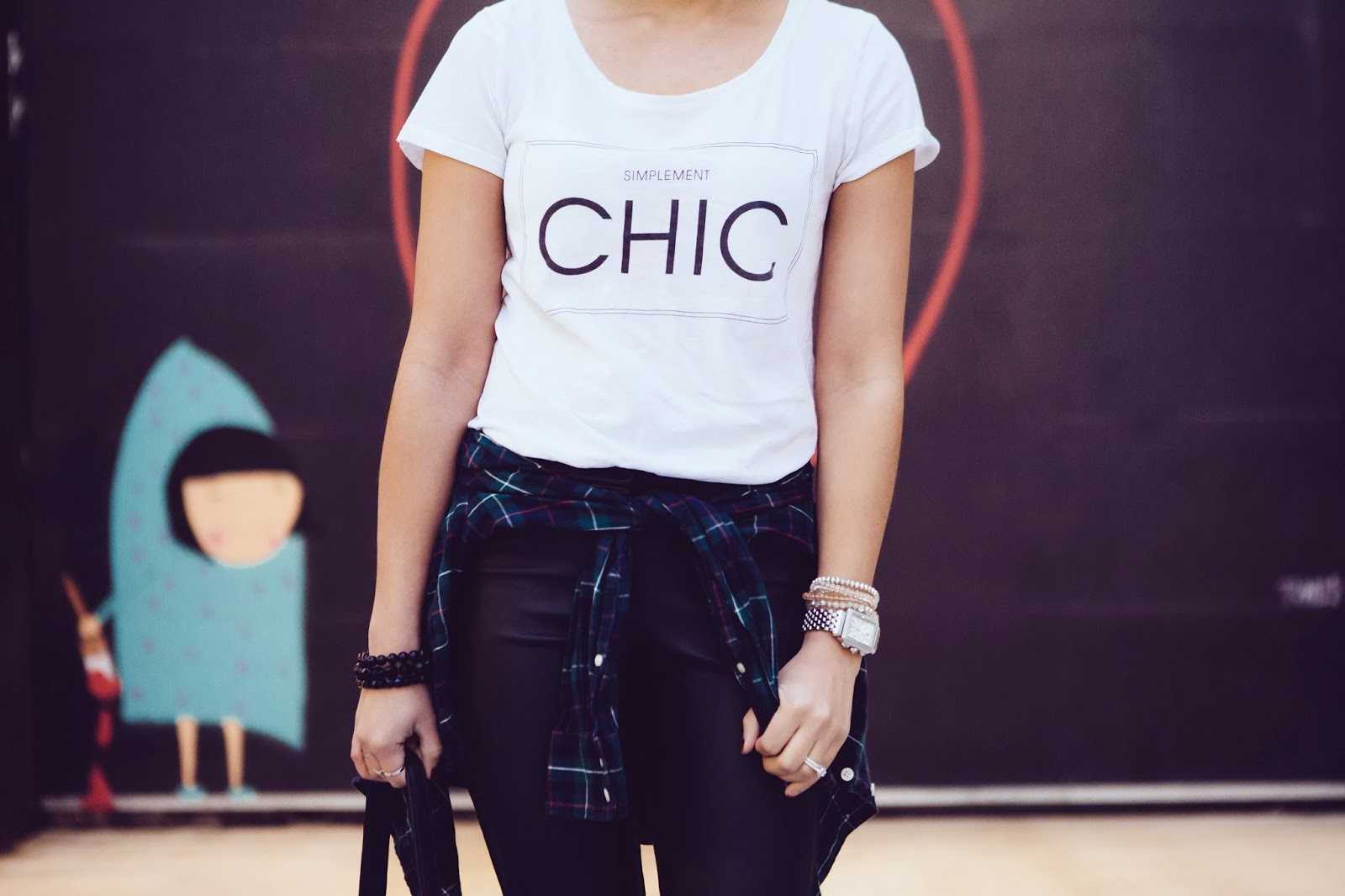 Grungy Chic - The Bobbed Brunette