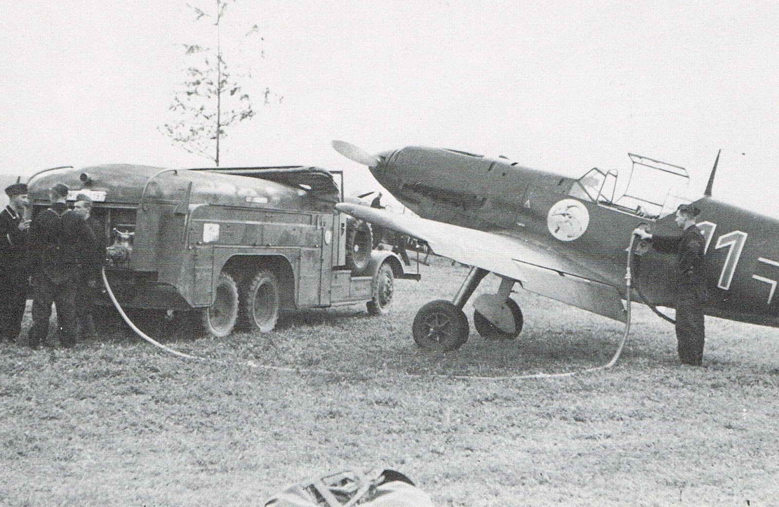 Luftwaffe Lovers: Messerschmitt Bf109 - set of photos