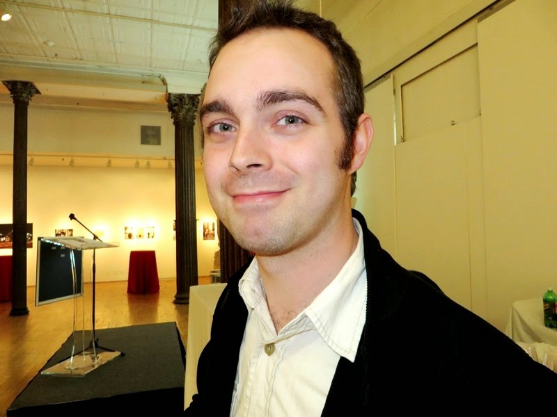 ArtisTalking: April 2014