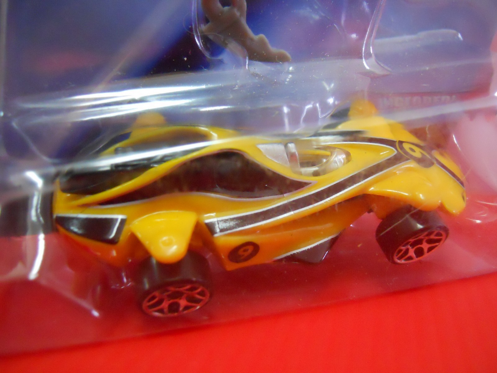 Dexters Diecasts (DexDC): Hot Wheels Speed Racer ~ Racer X with spear hooks