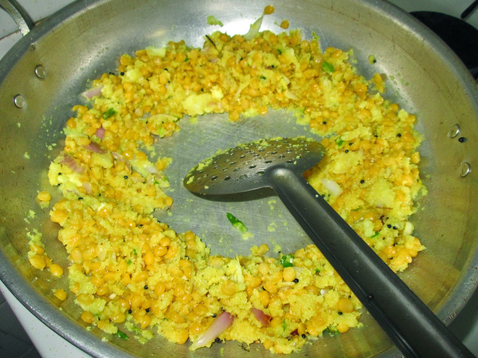 Drumstick leaves stir fry | Muringa ila thoran Recipe