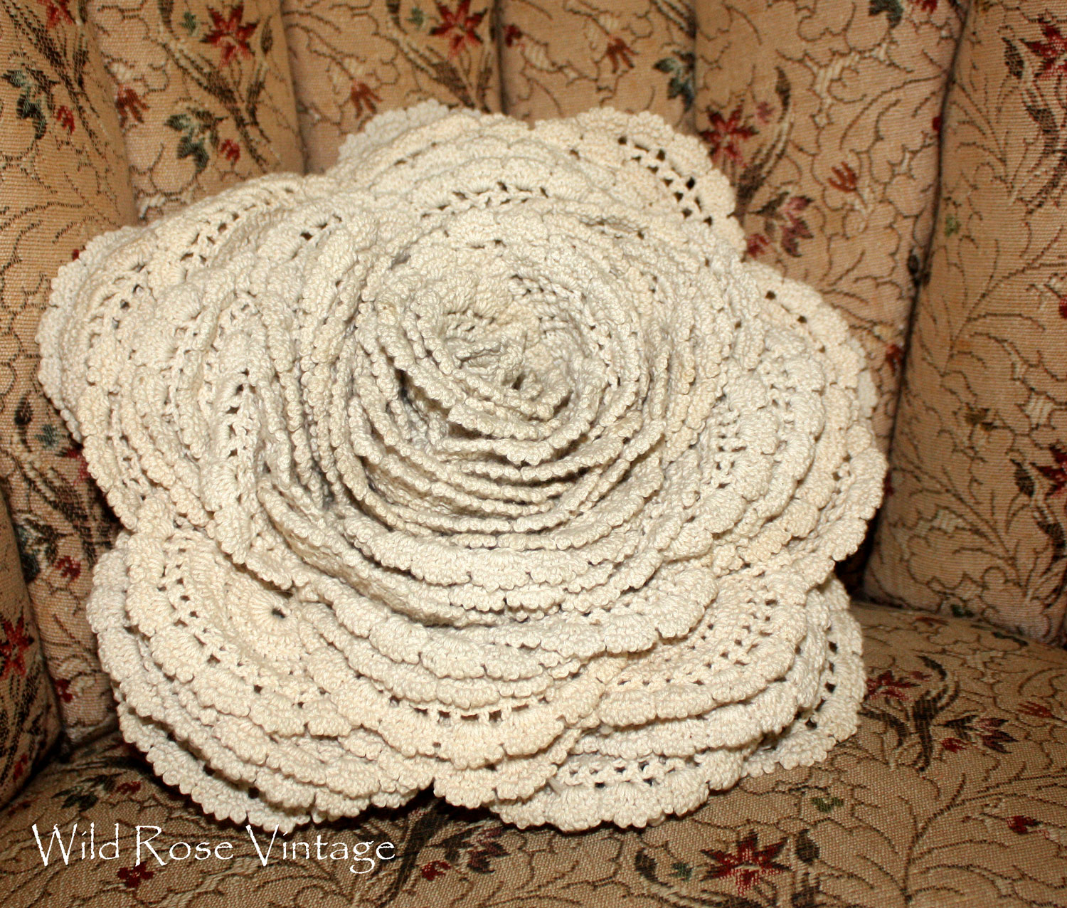 Wild Rose Vintage: Giant Crochet Lace Rose and Other Treasures